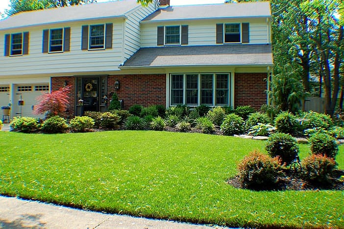 Weed Control Service Cinnaminson, NJ - Otto's Landscaping